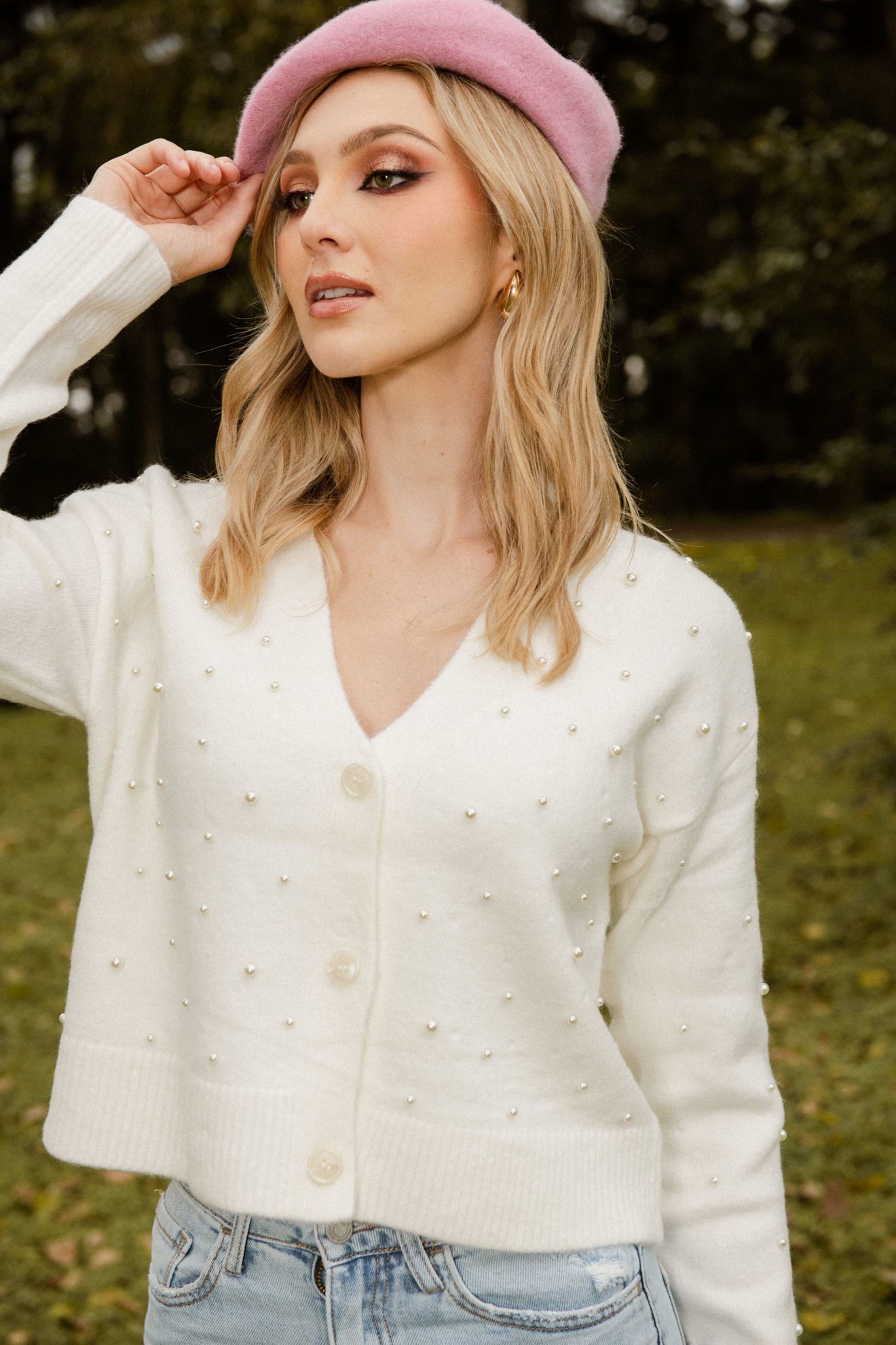 Kenana. Sweater Botones Detalle Perlas